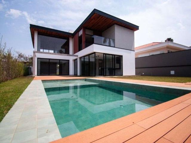 Casa / Sobrado em Condomínio para Venda em Barueri/SP Aldeia da Serra 4 Quartos