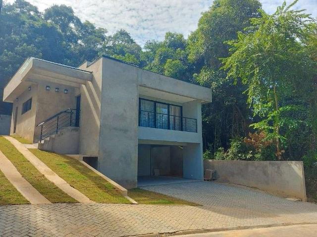 Casa / Sobrado em Condomínio para Venda em Santana de Parnaíba/SP Alphaville 3 Quartos