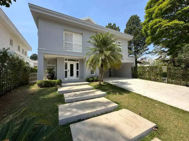 Casa / Sobrado em Condomínio para Venda em Barueri/SP Sítio Tamboré Alphaville 4 Quartos