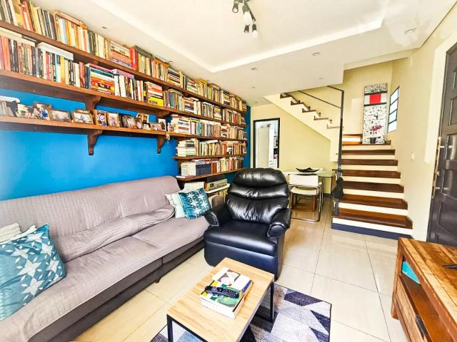 Casa / Sobrado em Condomínio para Venda em Barueri/SP Sítio das Paineiras/California 2 Quartos