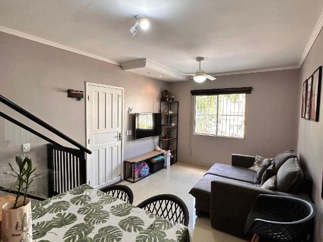 Casa / Sobrado em Condomínio para Venda em Barueri/SP Sítio das Paineiras/California 2 Quartos