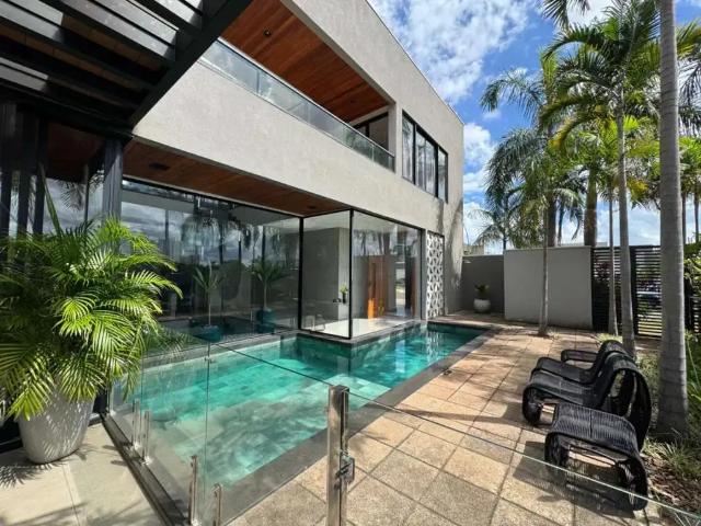 Casa / Sobrado em Condomínio para Venda em Bauru/SP Alphaville 4 Quartos