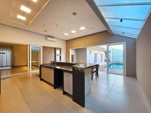Casa / Sobrado em Condomínio para Venda em Bauru/SP Jardim Estoril V 3 Quartos