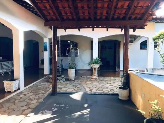 Casa / Sobrado em Condomínio para Venda em Bauru/SP Samambaia Parque Residencial 6 Quartos