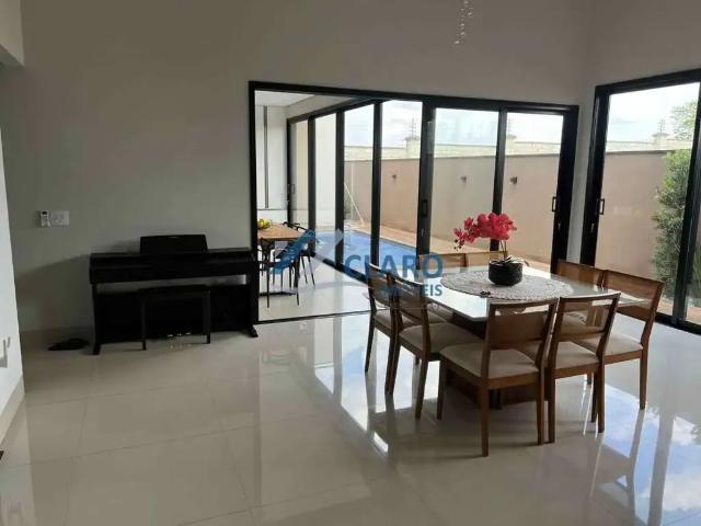 Casa / Sobrado em Condomínio para Venda em Bauru/SP Samambaia Parque Residencial 3 Quartos