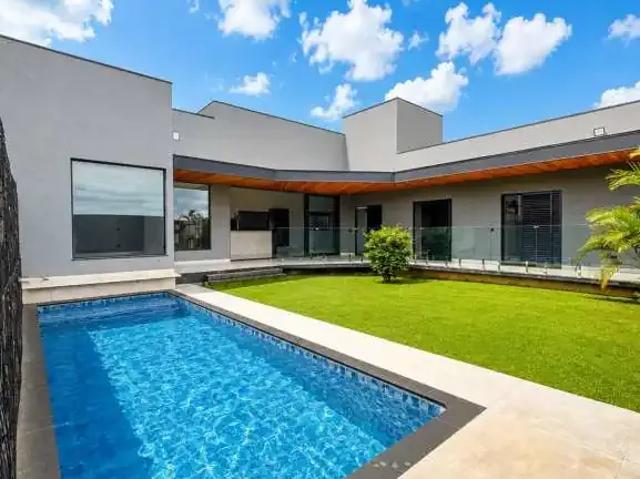 Casa / Sobrado em Condomínio para Venda em Bauru/SP Quinta Ranieri 3 Quartos