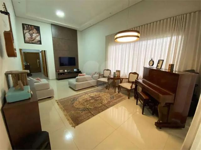 Casa / Sobrado em Condomínio para Venda em Bauru/SP Quinta Ranieri 3 Quartos