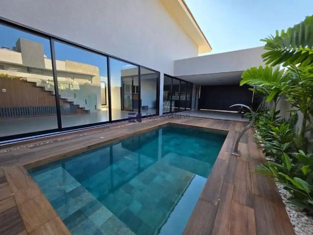 Casa / Sobrado em Condomínio para Venda em Bauru/SP Residencial Tamboré 4 Quartos