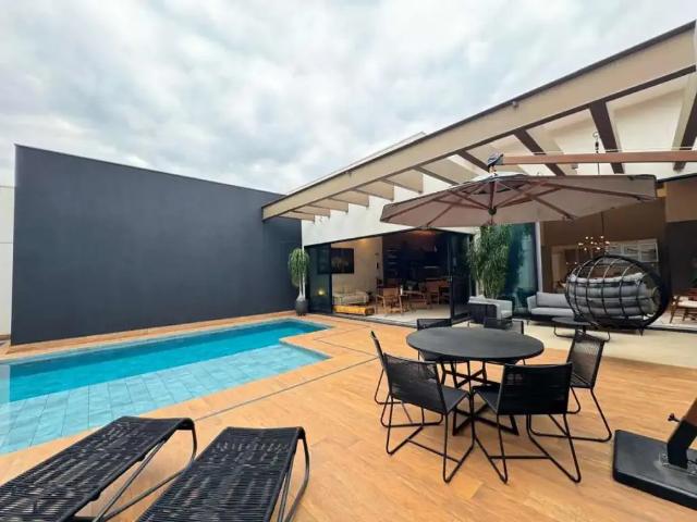 Casa / Sobrado em Condomínio para Venda em Bauru/SP Residencial Villa Dumont 4 Quartos