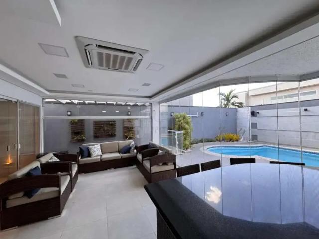 Casa / Sobrado em Condomínio para Venda em Bauru/SP Residencial Villaggio III 4 Quartos