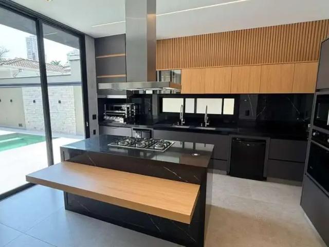 Casa / Sobrado em Condomínio para Venda em Bauru/SP Residencial Villaggio III 3 Quartos