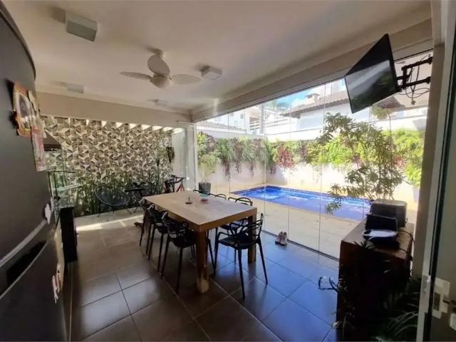 Casa / Sobrado em Condomínio para Venda em Bauru/SP Residencial Villaggio III 3 Quartos