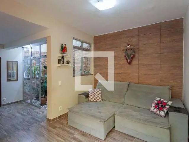 Casa / Sobrado em Condomínio para Venda em Belo Horizonte/MG Heliópolis 3 Quartos