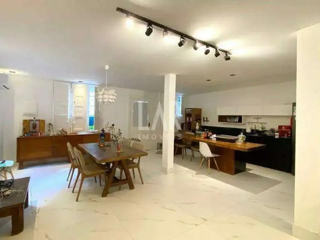 Casa / Sobrado em Condomínio para Venda em Belo Horizonte/MG Lourdes 4 Quartos
