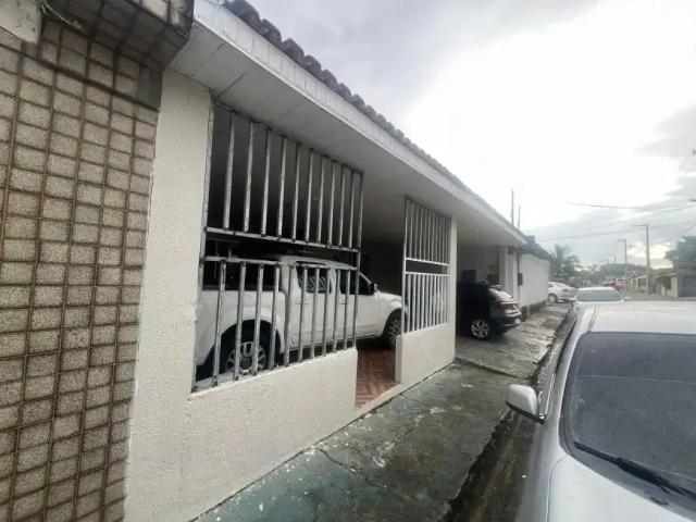 Casa / Sobrado em Condomínio para Venda em Belém/PA Tapanã Icoaraci 2 Quartos