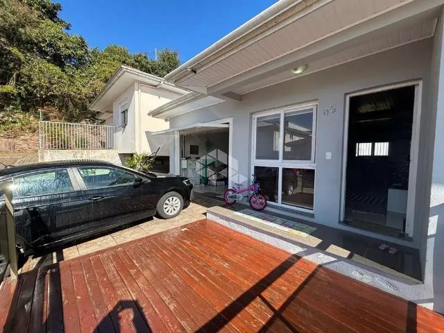 Casa / Sobrado em Condomínio para Venda em Bento Gonçalves/RS COHAB 3 Quartos