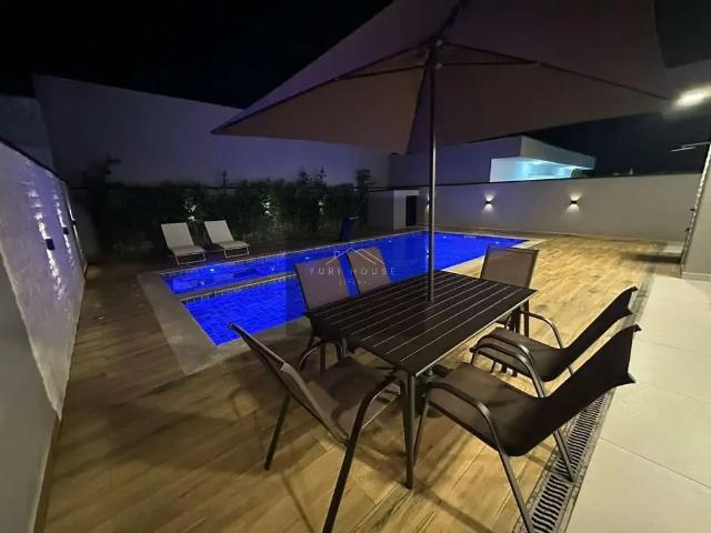 Casa / Sobrado em Condomínio para Venda em Bertioga/SP Centro 4 Quartos