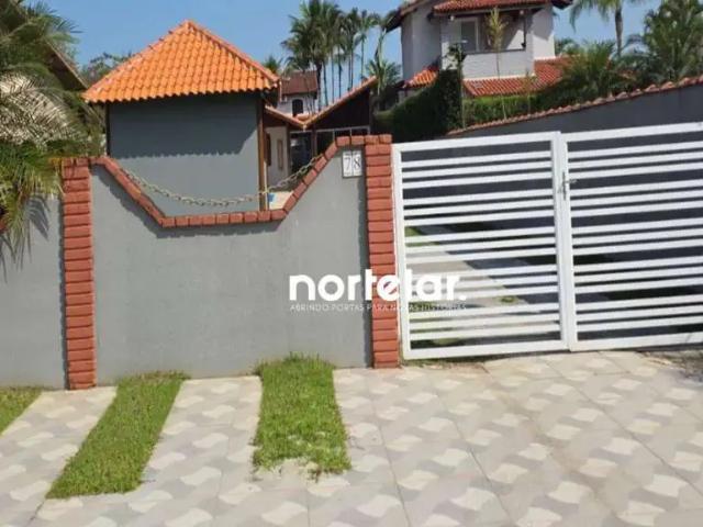 Casa / Sobrado em Condomínio para Venda em Bertioga/SP Boraceia 3 Quartos