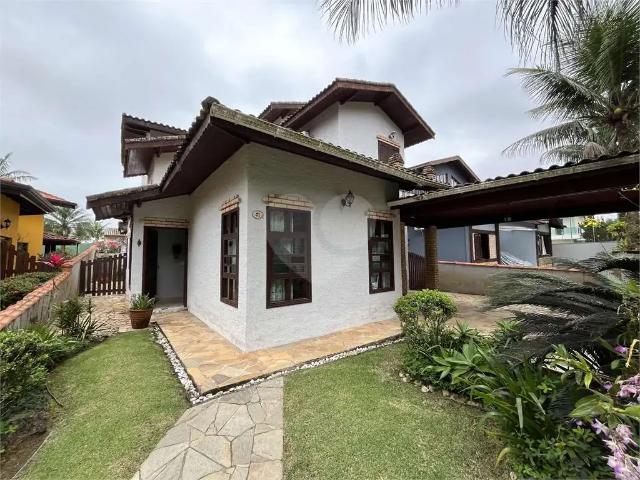 Casa / Sobrado em Condomínio para Venda em Bertioga/SP Morada da Praia 4 Quartos