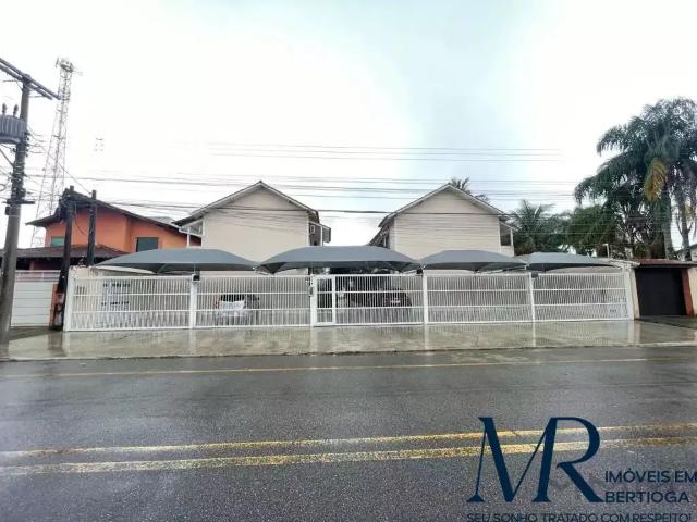Casa / Sobrado em Condomínio para Venda em Bertioga/SP Maitinga 3 Quartos