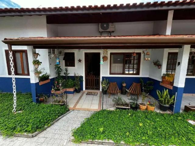 Casa / Sobrado em Condomínio para Venda em Bertioga/SP Maitinga 2 Quartos