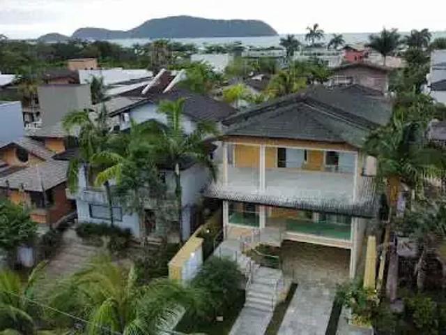 Casa / Sobrado em Condomínio para Venda em Bertioga/SP Maitinga 6 Quartos