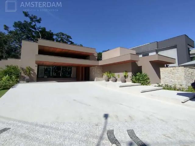 Casa / Sobrado em Condomínio para Venda em Bertioga/SP Riviera 4 Quartos