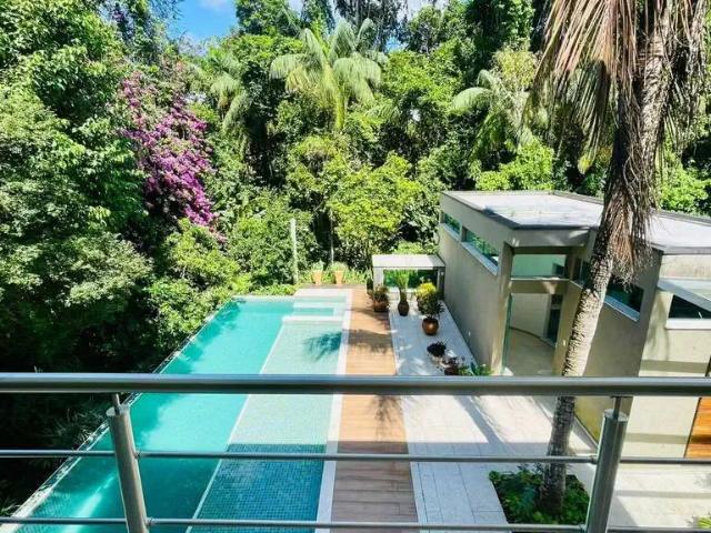 Casa / Sobrado em Condomínio para Venda em Bertioga/SP Riviera 5 Quartos