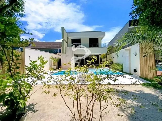 Casa / Sobrado em Condomínio para Venda em Bertioga/SP Riviera 5 Quartos