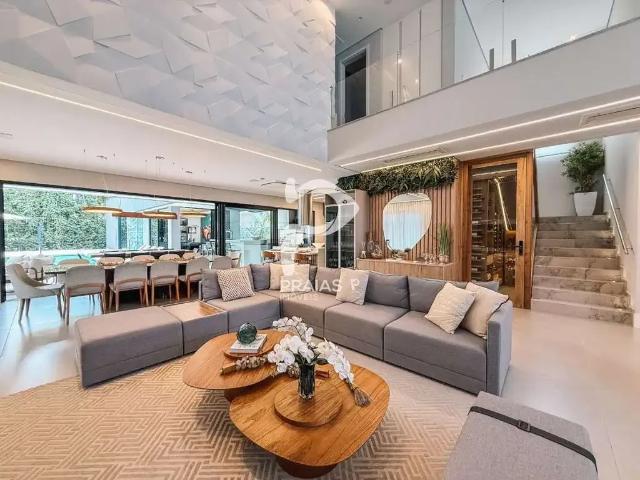 Casa / Sobrado em Condomínio para Venda em Bertioga/SP Riviera 5 Quartos