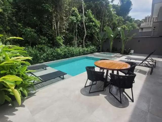 Casa / Sobrado em Condomínio para Venda em Bertioga/SP Riviera 6 Quartos