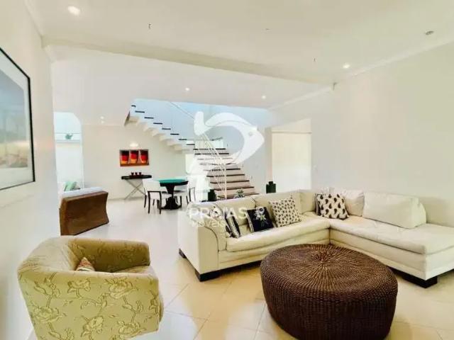 Casa / Sobrado em Condomínio para Venda em Bertioga/SP Riviera 6 Quartos