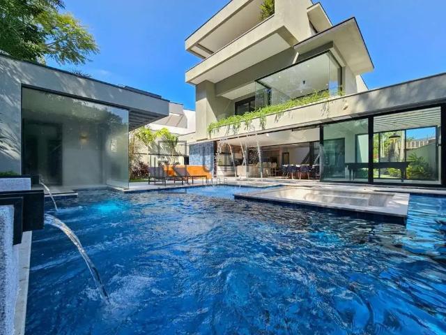 Casa / Sobrado em Condomínio para Venda em Bertioga/SP Riviera 6 Quartos