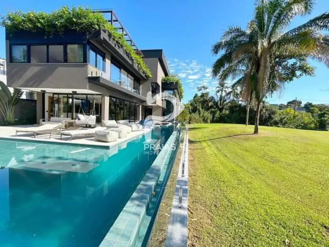 Casa / Sobrado em Condomínio para Venda em Bertioga/SP Riviera 6 Quartos