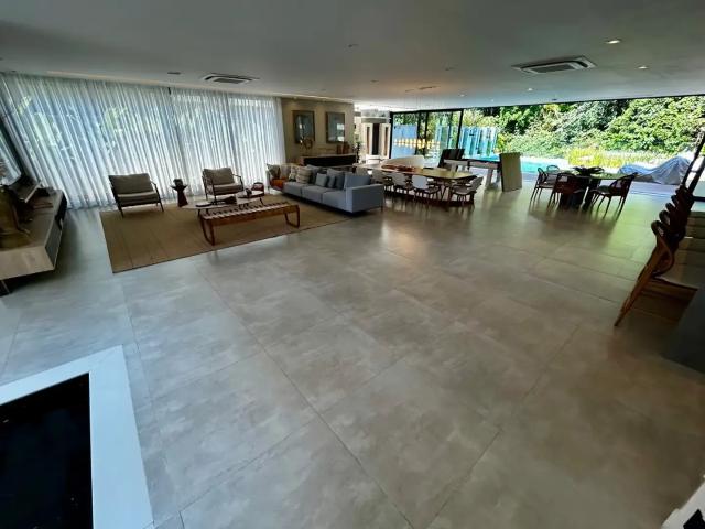 Casa / Sobrado em Condomínio para Venda em Bertioga/SP Riviera 6 Quartos