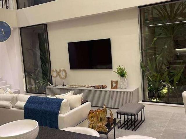Casa / Sobrado em Condomínio para Venda em Bertioga/SP Riviera 6 Quartos