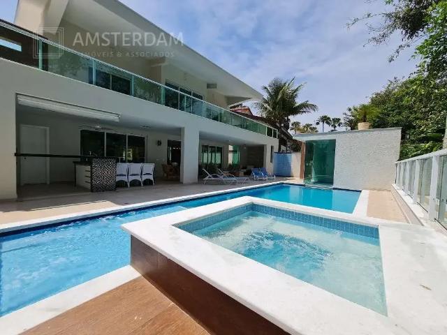 Casa / Sobrado em Condomínio para Venda em Bertioga/SP Riviera 6 Quartos