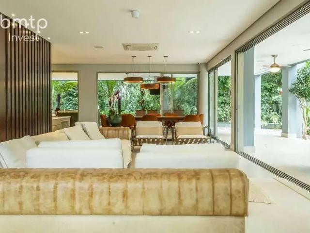 Casa / Sobrado em Condomínio para Venda em Bertioga/SP Riviera 7 Quartos