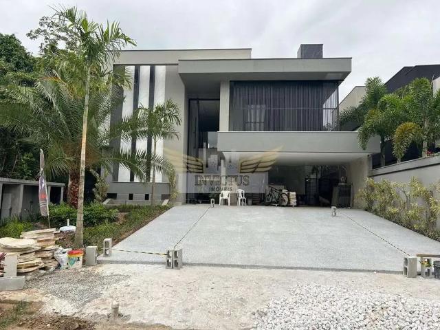 Casa / Sobrado em Condomínio para Venda em Bertioga/SP Riviera 9 Quartos