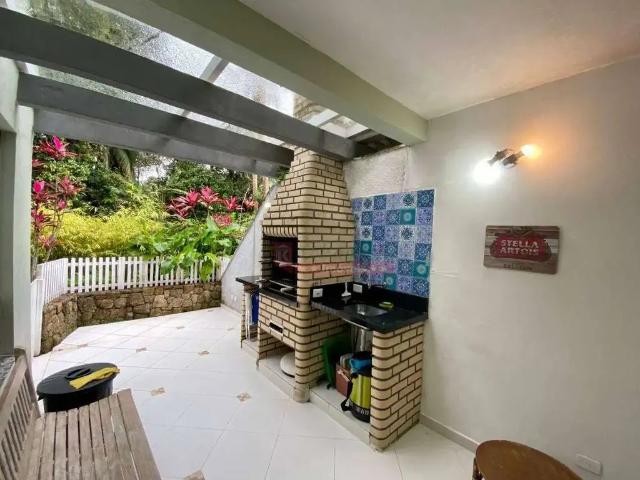 Casa / Sobrado em Condomínio para Venda em Bertioga/SP Riviera 3 Quartos