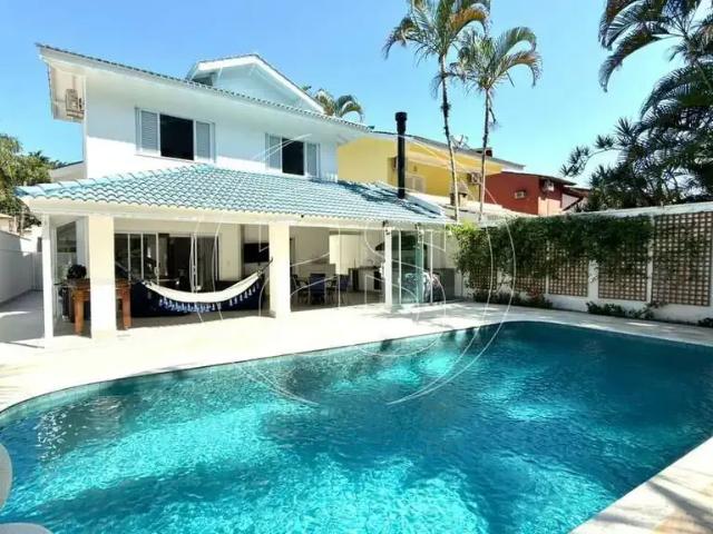 Casa / Sobrado em Condomínio para Venda em Bertioga/SP Riviera de São Lourenço 4 Quartos