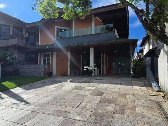 Casa / Sobrado em Condomínio para Venda em Bertioga/SP Vista Linda 4 Quartos