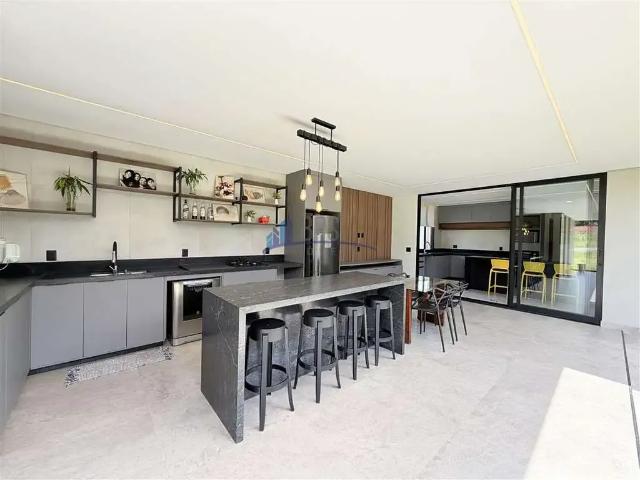 Casa / Sobrado em Condomínio para Venda em Betim/MG Teixeirinha 4 Quartos