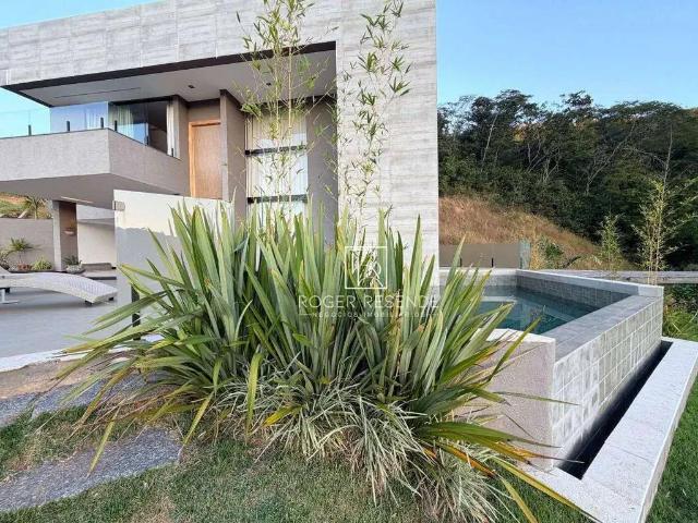 Casa / Sobrado em Condomínio para Venda em Betim/MG Vianópolis 4 Quartos