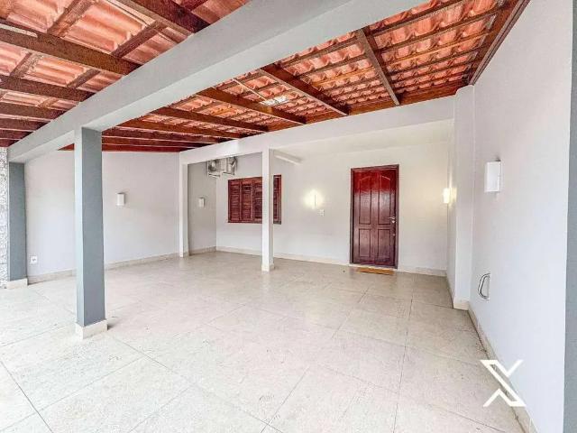 Casa / Sobrado em Condomínio para Venda em Blumenau/SC Água Verde 4 Quartos