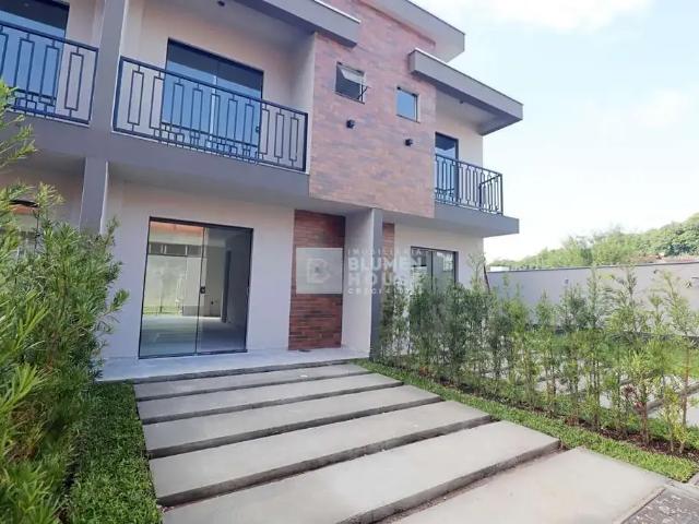 Casa / Sobrado em Condomínio para Venda em Blumenau/SC Itoupavazinha 2 Quartos