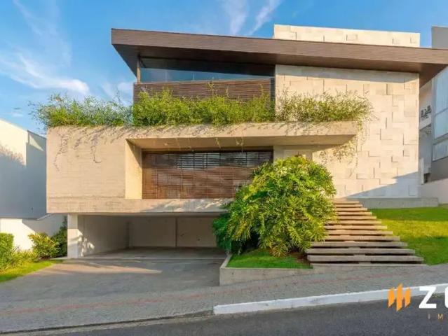 Casa / Sobrado em Condomínio para Venda em Blumenau/SC Itoupava Central 4 Quartos