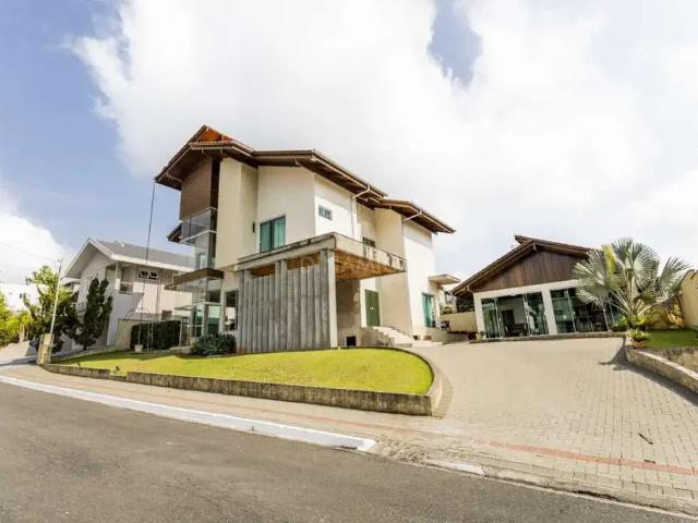 Casa / Sobrado em Condomínio para Venda em Blumenau/SC Itoupava Central 4 Quartos