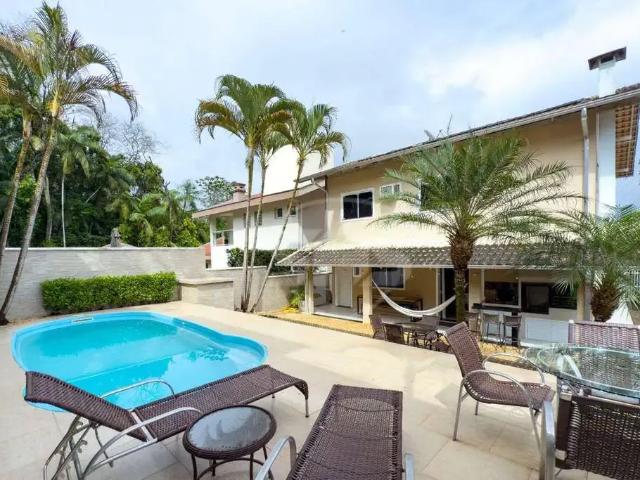 Casa / Sobrado em Condomínio para Venda em Blumenau/SC Itoupava Central 3 Quartos