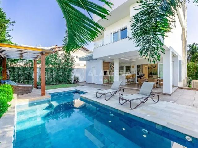 Casa / Sobrado em Condomínio para Venda em Blumenau/SC Itoupava Central 3 Quartos